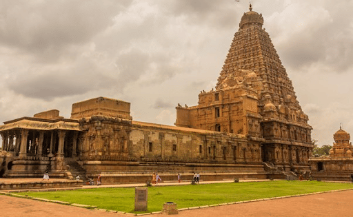 Dravidian Architecture / South Indian Temple Style - Art and Culture Notes