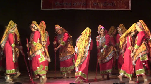 Tippani - Indian Folk Dance - Art and Culture Notes